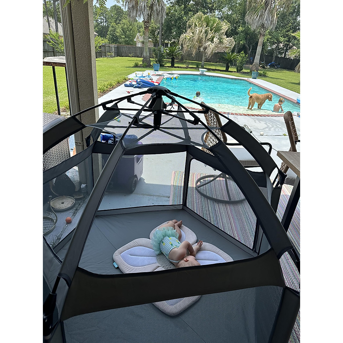 Barton Moore Pop Up Baby Play Pen: Large Portable Play Yard for Babies and Toddlers, Ideal for The Beach, Camping, RV Indoor and Outdoor Use, Compact, Lightweight and Packable for Travel.