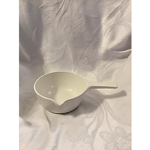 Corningware White Saucepan with Pour Spout P-89-B no lid