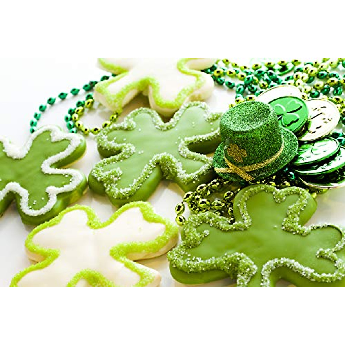 Zenlogy 4x4 Small Parchment Paper Squares (200 sheets) - Unbleached, Non-stick, Pre-cut Parchment Paper - Ideal for Candy Wrappers, Liner Paper, Freezing and Storing, Separating, and Diamond Painting