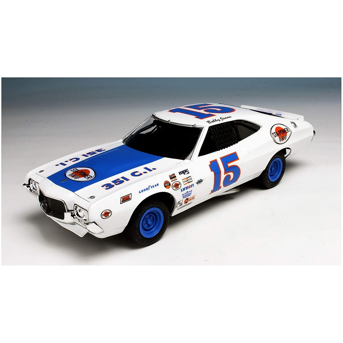 C.P.M. MPC MPC839 1:25 Scale Bobby Isaac Ford Torino Stock Car Model Kit