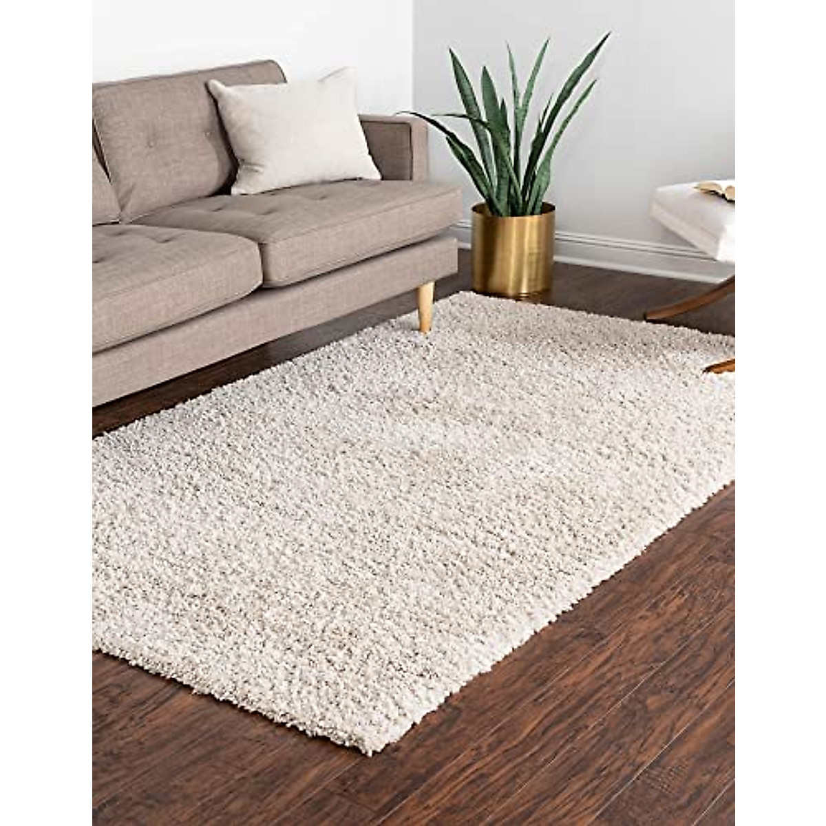 Unique Loom Davos Shag Collection Modern Luxuriously Soft & Cozy Shag Area Rug (5' 0 x 8' 0 Rectangular, Linen)