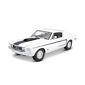Maisto 1968 Ford Mustang GT Cobra Jet Hard Top 1/18 Scale Diecast Model Vehicle Blue