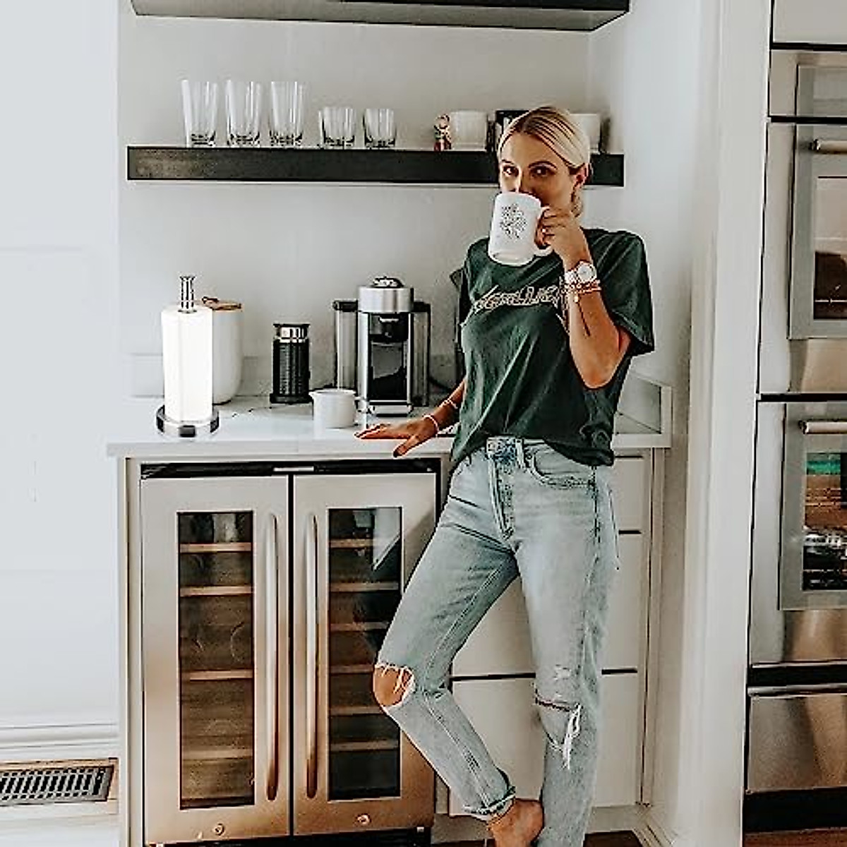 Aeibun Standing Napkin Holder Countertop - Napkin Roll Rack for Bathroom, Kitchen Counter,Apartment,Farmhouse(Silver)