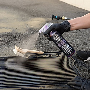 Chemical Guys CLD_700_16 Mat Renew Rubber + Vinyl Floor Mat Cleaner And Protectant, Safe for Cars, Trucks, SUVs, Motorcycles, RVs & More, 16 fl oz