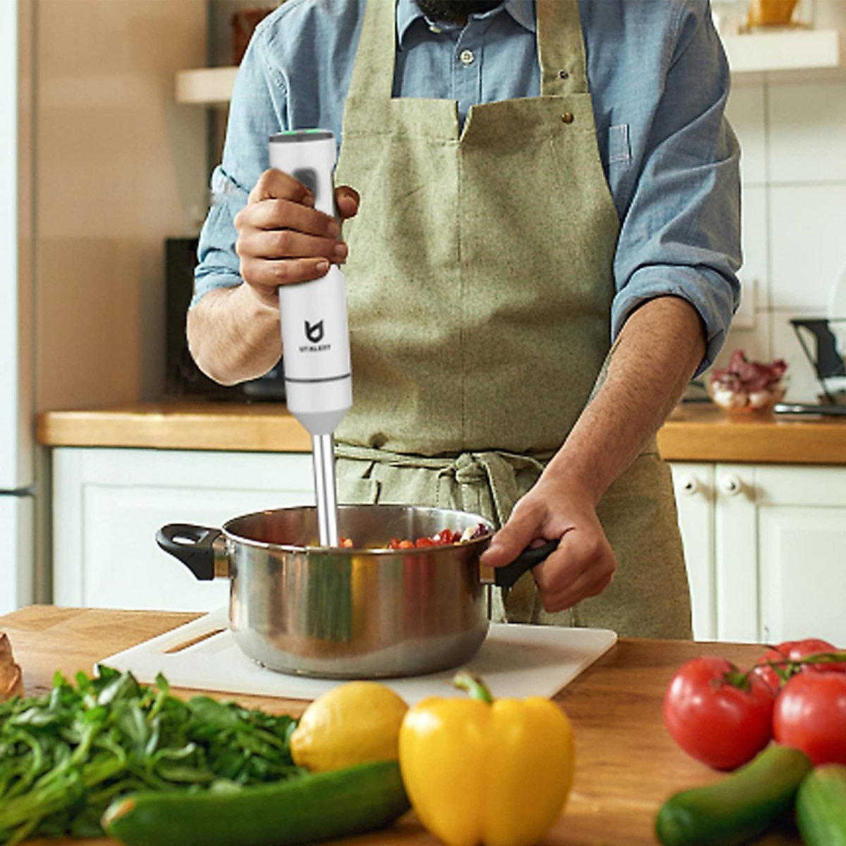 Cordless Hand Blender, UTALENT Variable Speed Immersion Blender Rechargeable, with 500ml Chopper, 600ml container, Egg Whisk, for Smoothies, Baby Food and Soups – White