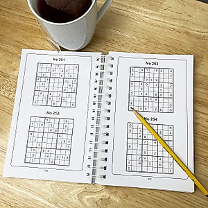 Big Book of Sudoku: Over 500 Puzzles & Solutions, Easy to Hard Puzzles for Adults (Brain Busters)