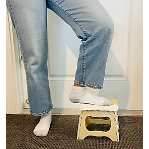 Generic Collapsible Plastic Step Stool, 8W x 6.5D x 7H inches, Mini Size (BEIGE/WHITE)