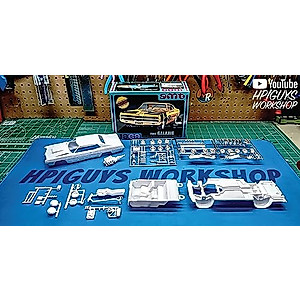 AMT 1969 Ford Galaxie Hardtop 1:25 Scale Model Kit