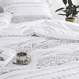 CozyDH Boho Comforter Set Queen Size - 100% Egyptian Long-Staple Cotton Modern Design with Geometric, Modern Breathable Lightweight All Season Bedding Set with Shams, 90"x90", Grey/White, 3 Piece