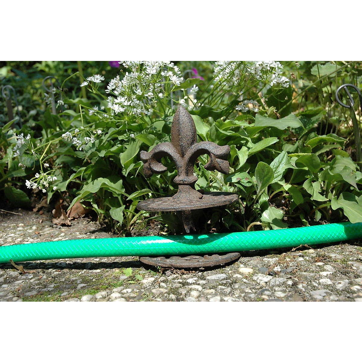 Esschert Design USA TG112S Cast Iron Hose Guides, Set of 3