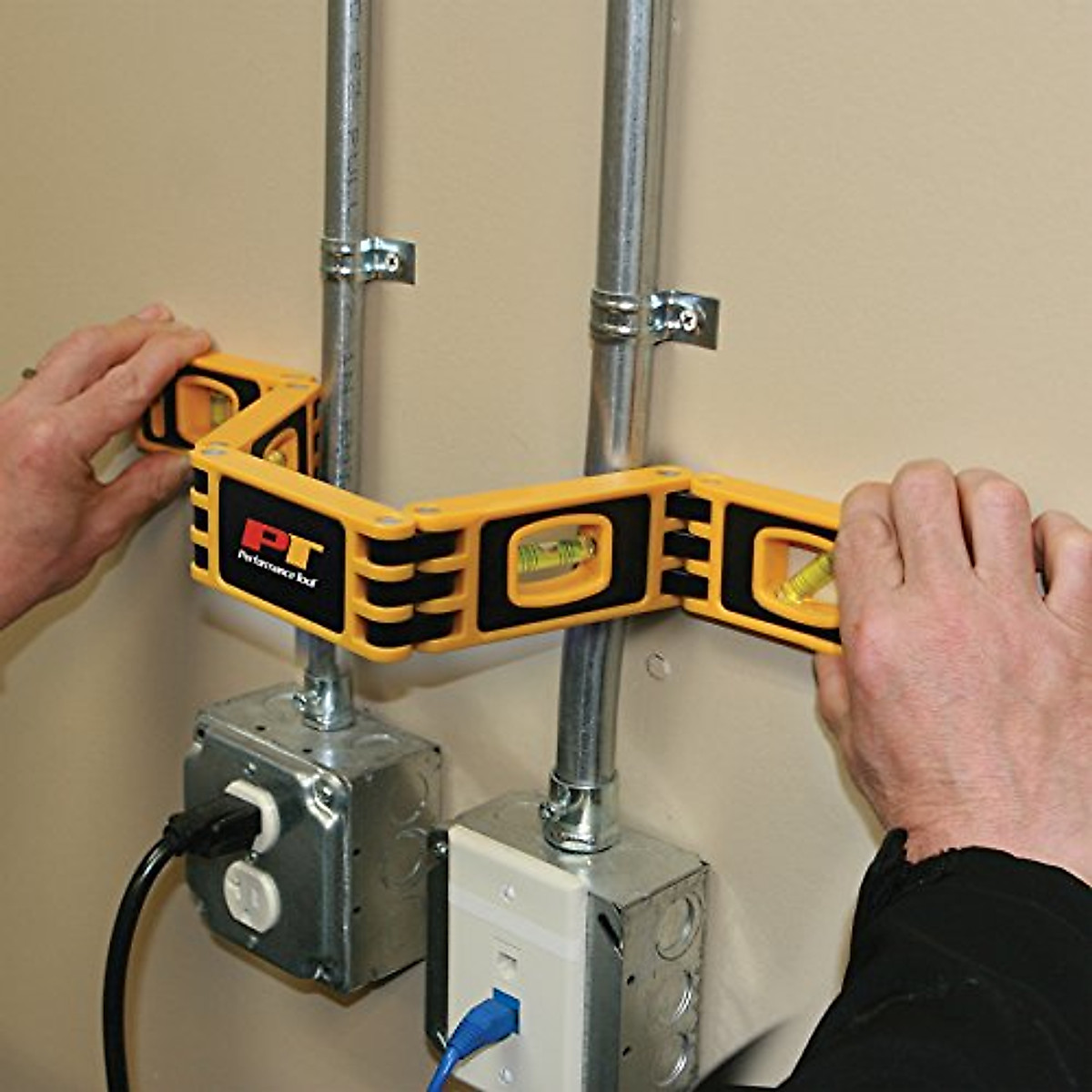 Performance Tool W5703 Hinged 24-Inch Level with Multiple Bubbles - Versatile Tool for Precise and Quick Measurements Even Around Corners and Obstructions