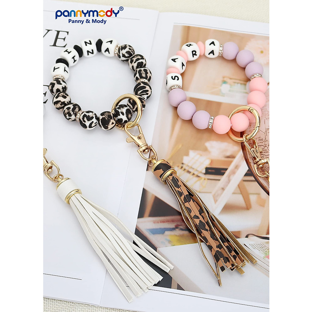 Panny&Mody Silicone Beaded Bracelet Keychain Wristlet,Personalized Keychain Wristlet Key Ring Holder with Zircon Leather Tassel(Pearl+White)