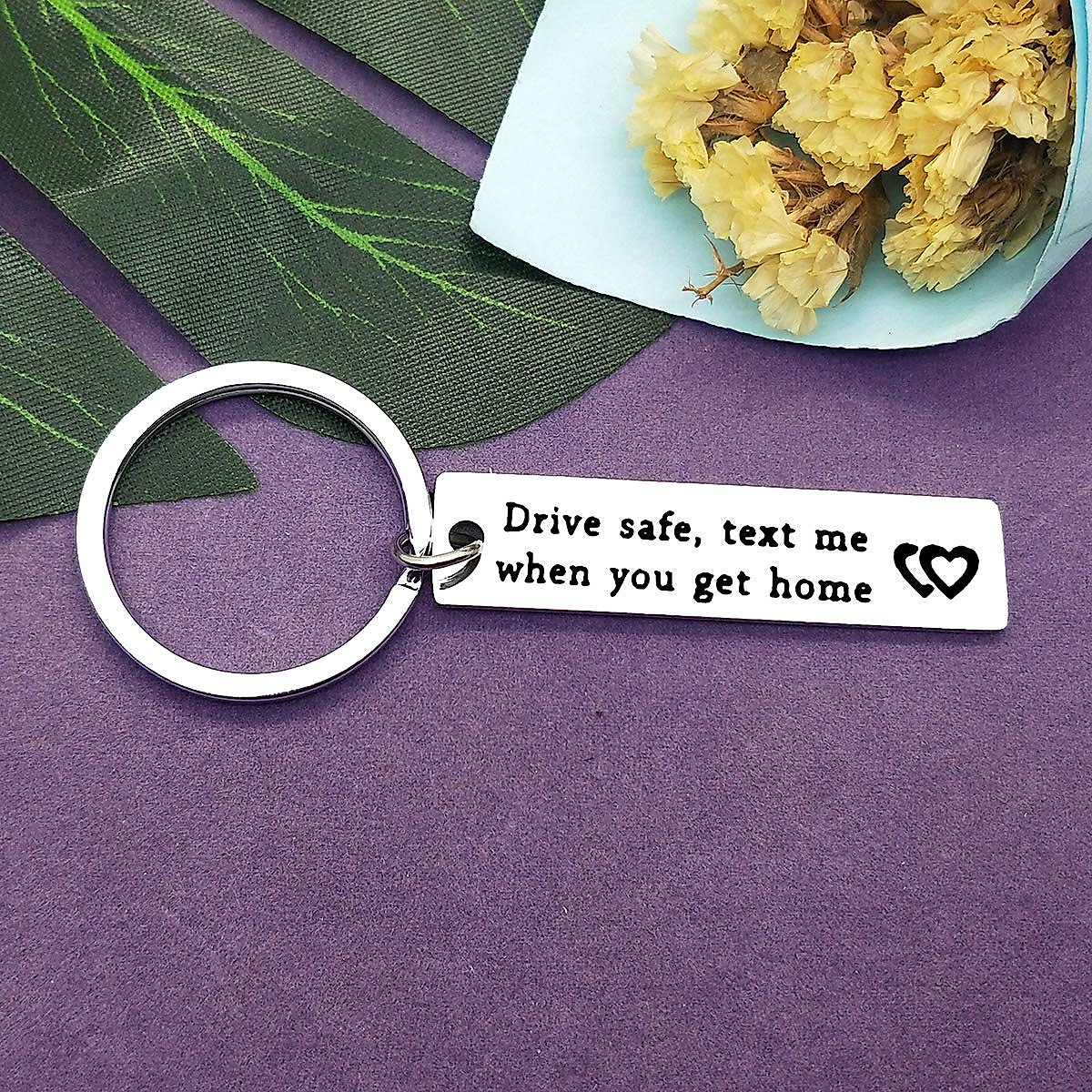 Couple Keychain New Driver Gift Keychain Drive Safe Text Me When You Get Home Keyring 16th Birthday Gift Sweet 16 Gift Graduation Gift for Daughter Son Christmas Jewerly for Trucker Husband Boyfriend