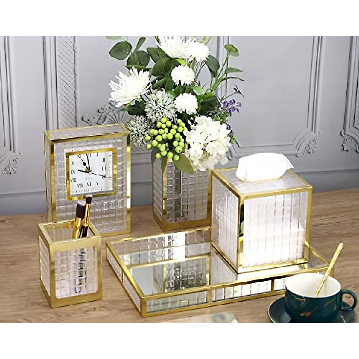 KEZNGUU Acrylic Tray,14" Serving Tray Decorative with Mirror Bottom,Contemporary Perfume Trays for Dresser,Gold Vanity Tray for Bathroom,Living Room,Bedroom,Ottoman,Nightstand,Office-Clear