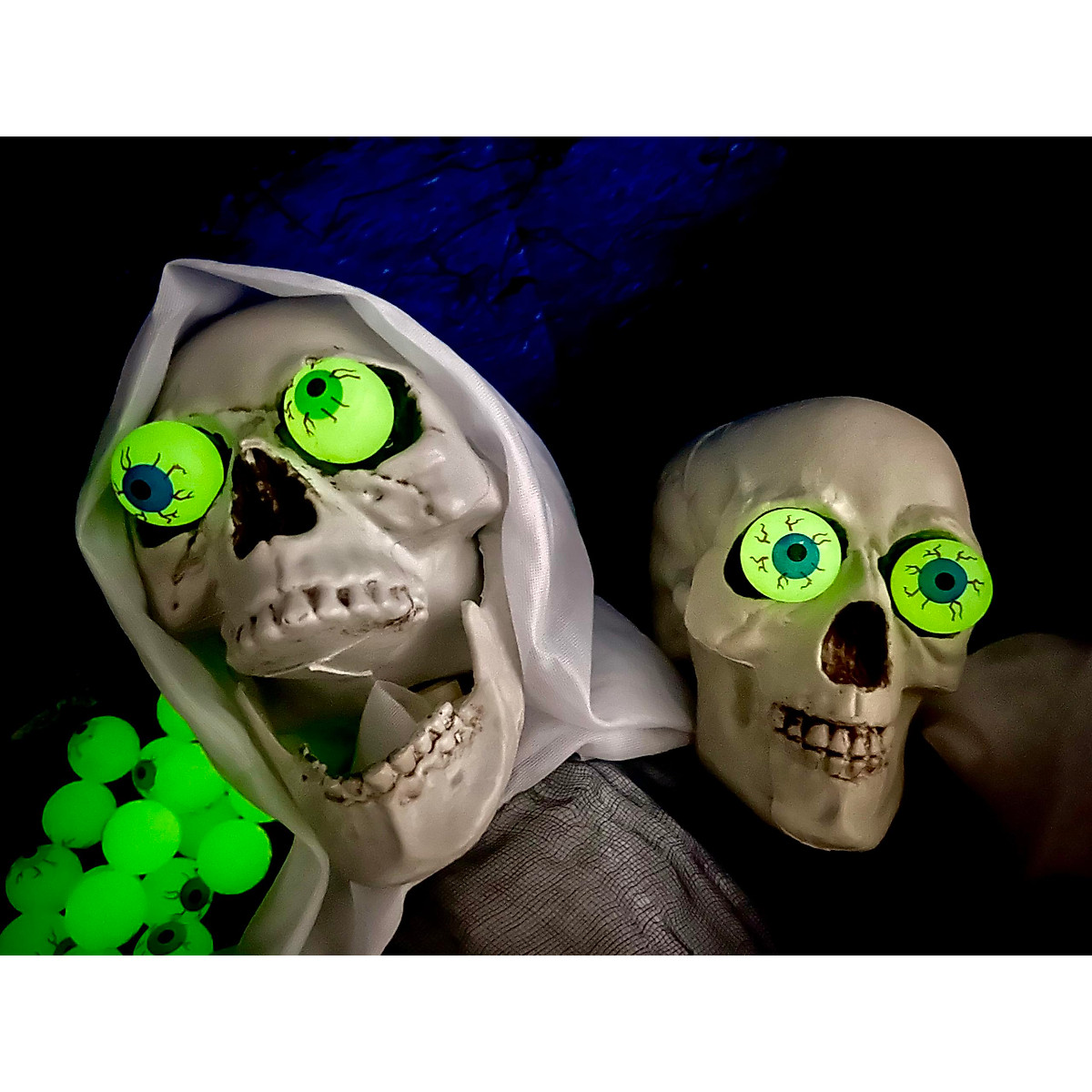 GiftExpress 24ct, 32MM Glow in The Dark Eyeball/Glow in The Dark Bouncy Ball/Halloween Supplies/Halloween Treats/Halloween Toys/Toy Eyeball (24 pc Eyeball)