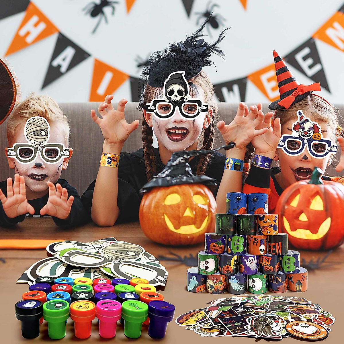 Generic Halloween Party Favors Halloween Toys - 160Pcs Halloween Supplies Favors Halloween Slap Bracelets Halloween Stickers Halloween Stamps for Kids Halloween Party Favor Halloween Treat Bags Gifts
