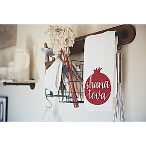 Rosh Hashanah Kitchen Towel, Pomegranate Shana Tova Challah Proofing Towel, Jewish Holiday Hostess Gift (Shana Tova)