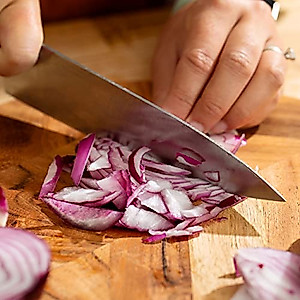 Acacia Wood Cutting Board and Chopping Board with Handle for Meat, Cheese Board, Vegetables, Bread, and Charcuterie - Decorative Round Wooden Serving Board for Kitchen and Dining Room, Large 17” x 13”