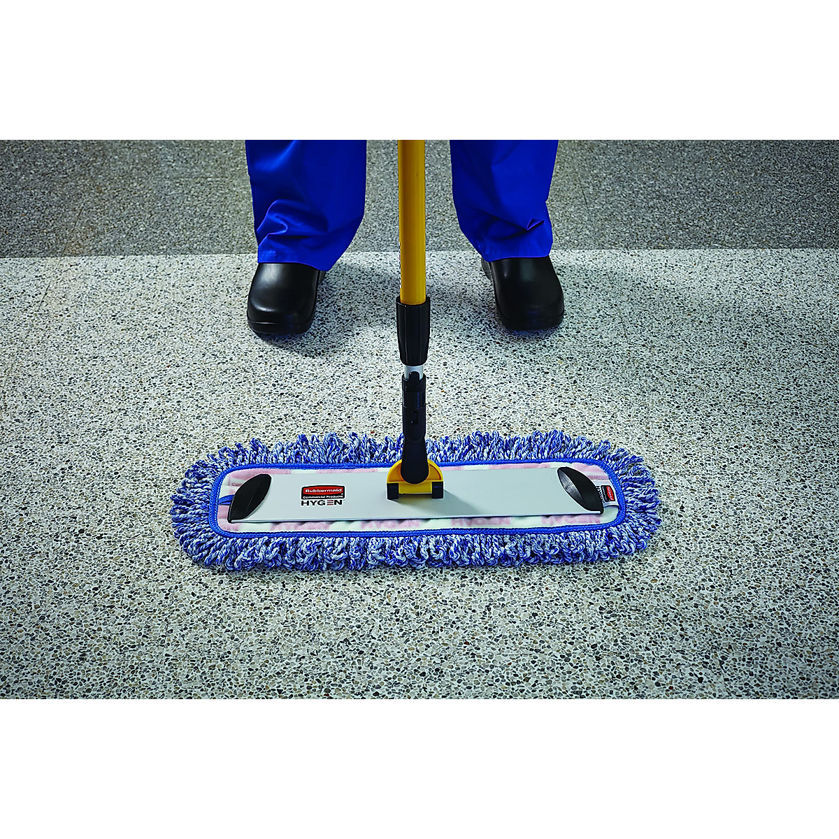 Rubbermaid Commercial Products HYGEN 36 inch Microfiber Dust Pad with Fringe, Green, For Janitorial/Professional Cleaners and Heavy-Duty industrial Cleaning/Dusting/Sweeping