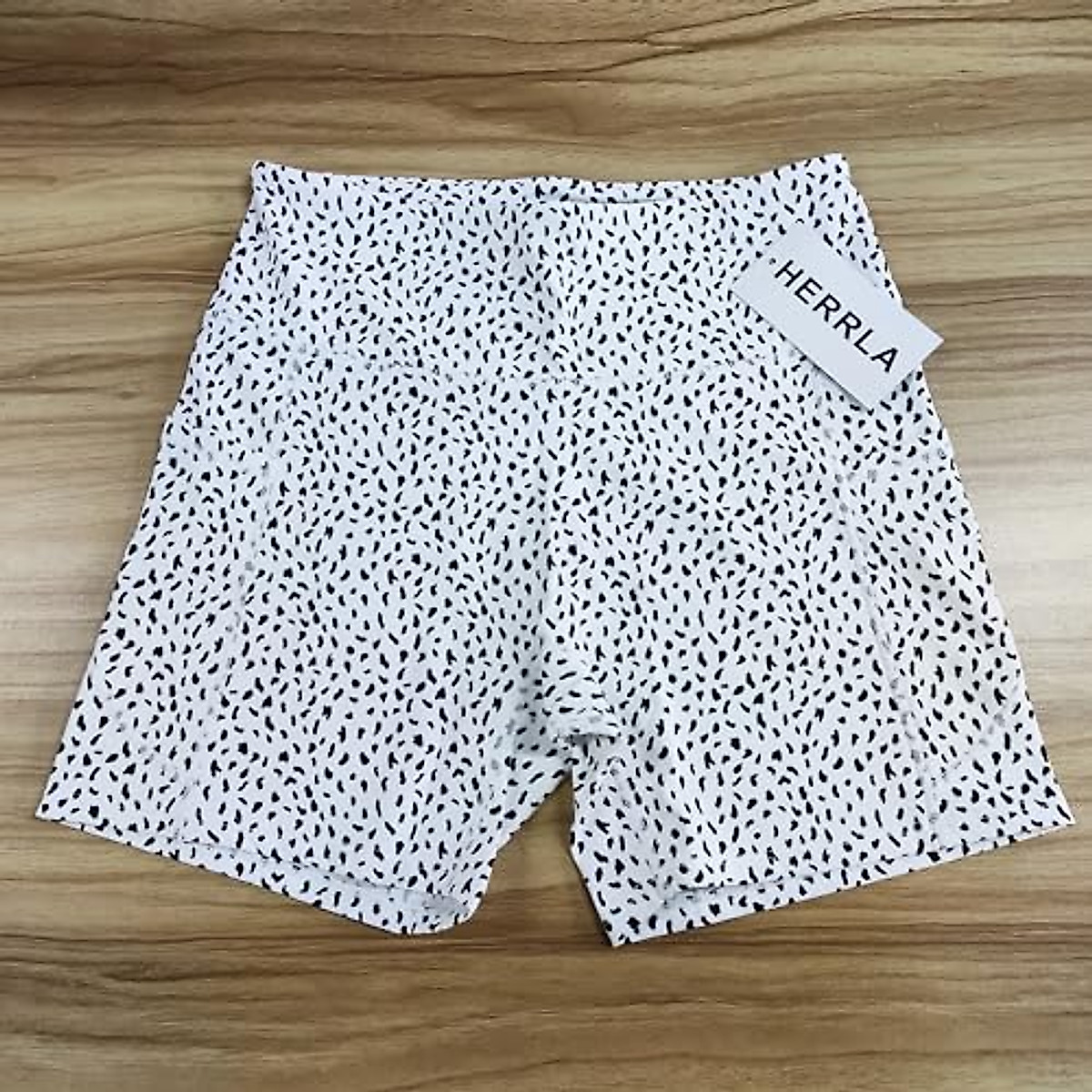 HERRLA Womens High Waisted Biker Shorts Athletic Yoga Gym Running Workout Shorts with Pockets for Summer (Large, Leopard)