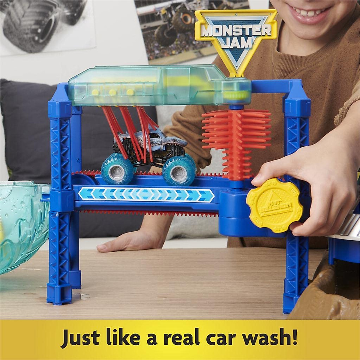 Spin Master 6060160 Monster Jam 1T64 Truck Wash Playset