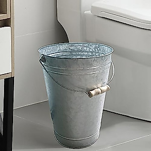 Eonvgei Metal 3.5 Gallon Large Wastebasket Trash Can,with Wooden Handle for Bedroom,Kitchen,Bedroom,Home Office Decor，13 Liters (Silver)