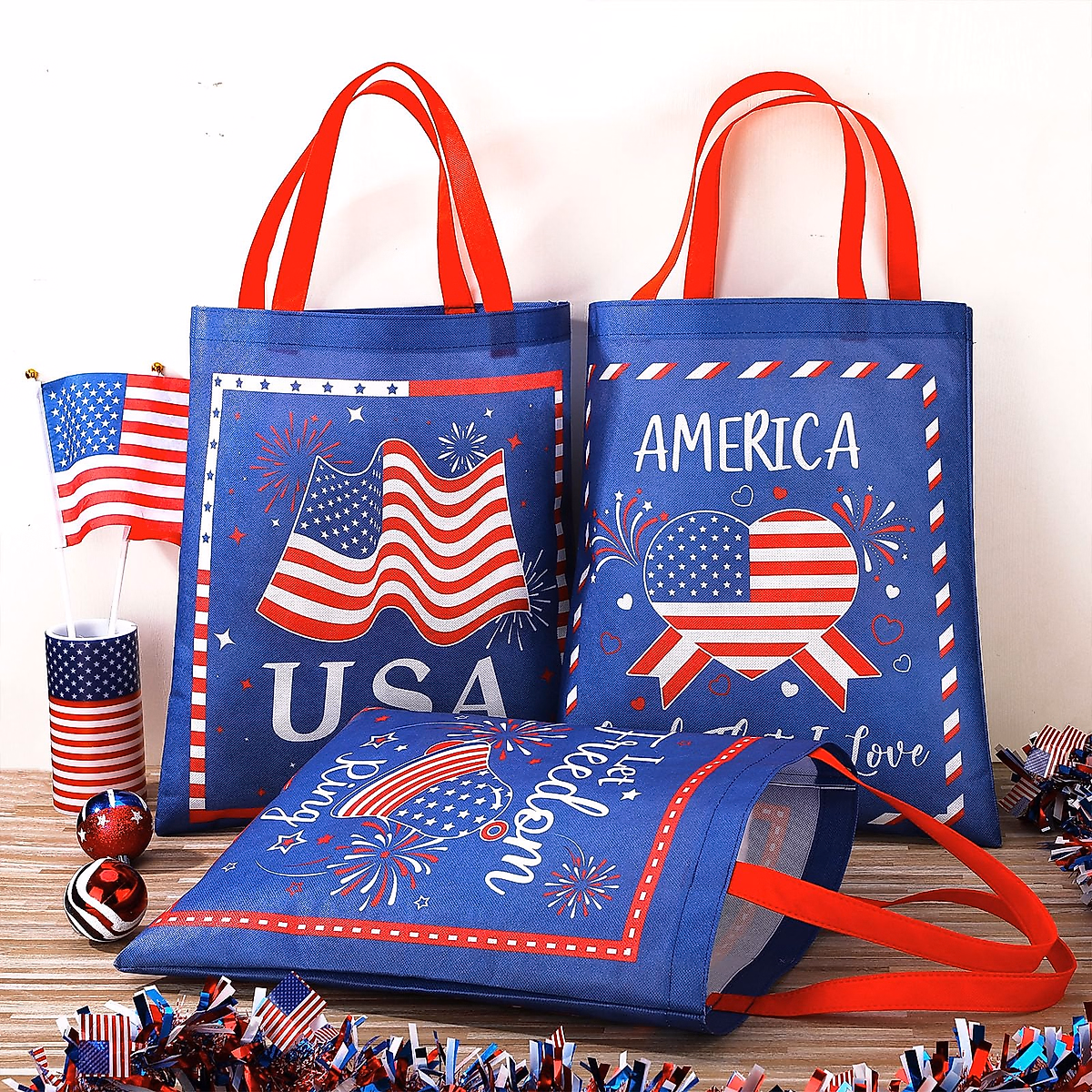 Hosuly 15 Pcs USA Tote Bags, 15 x 17 Inch Non Woven American Flag Bags with Handle Patriotic USA Supplies for Veterans Day Party Favor