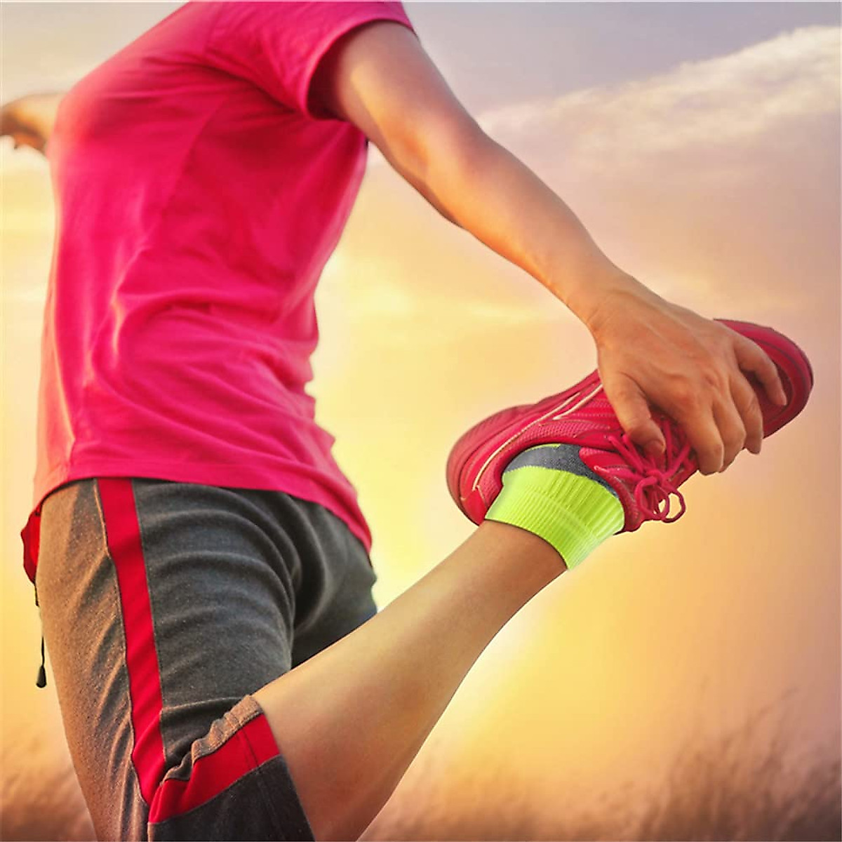 QUXIANG Compression Socks for Women & Men Circulation 3/6/7 Pairs Arch Ankle Support 15-20 mmHg Best for Running Cycling (Multi 06, S/M)