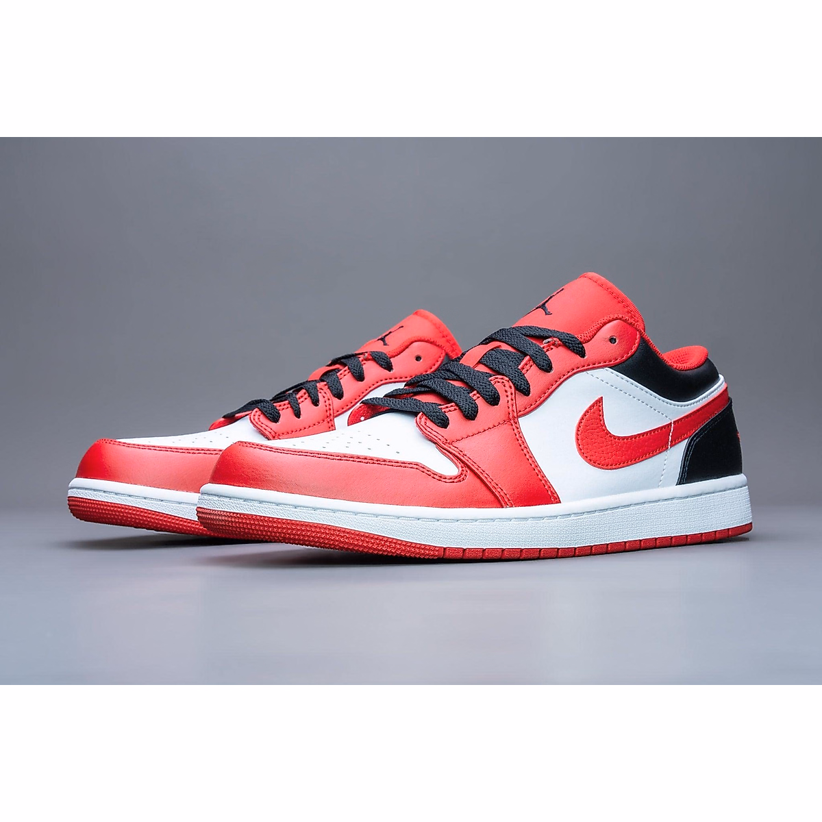 Nike Men's Air Jordan 1 Low Shoes, White Black Red, 10