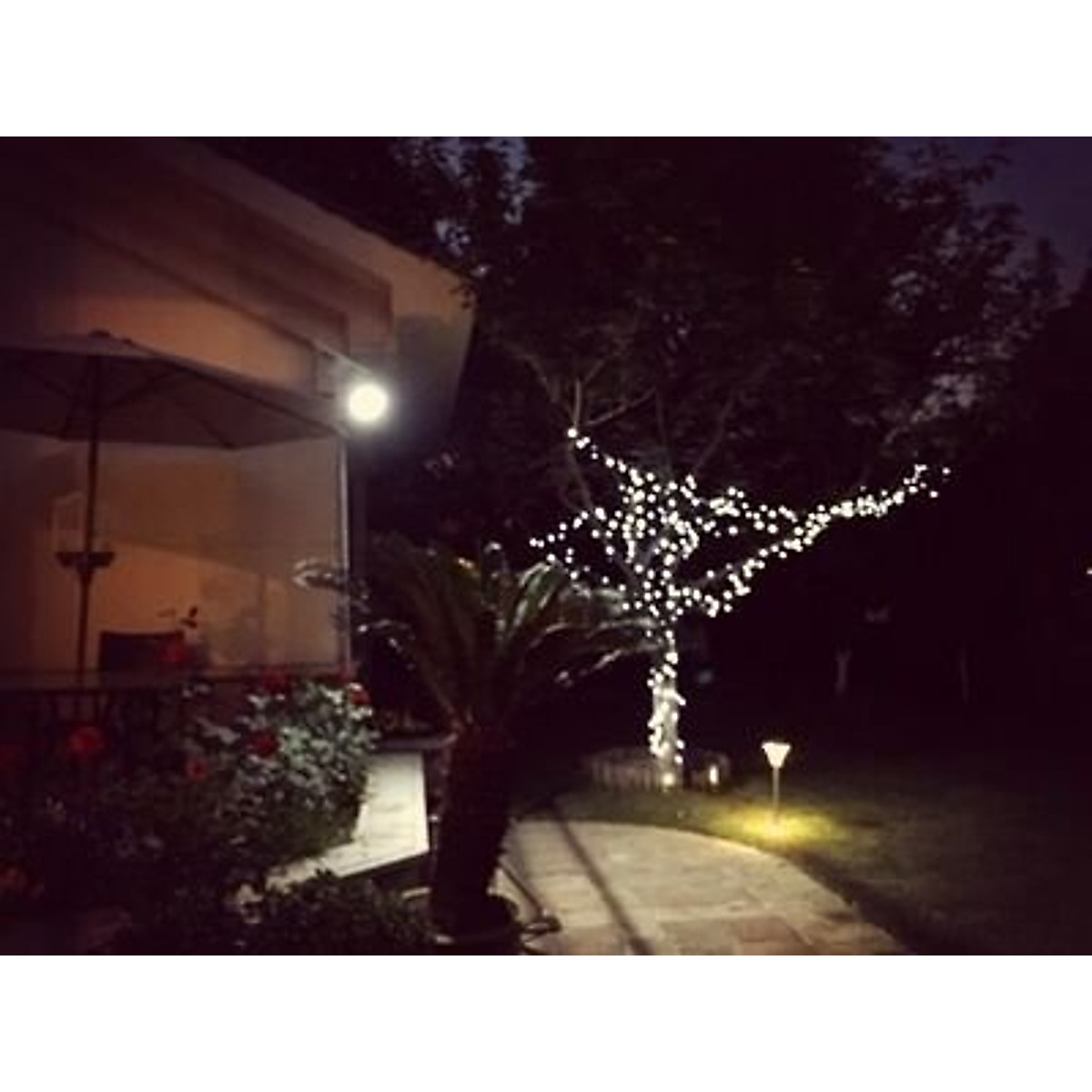 Bizlander 108LED Solar Flood Light with 1109 Lumens IP65 Rating, Manual Switch, Light Detachable, 7.4V Lithium Battery for Home Garden, Carport, Garage, Car Park, Commercial Sign Light