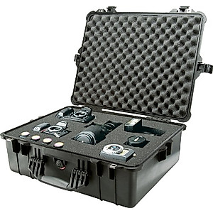 Pelican 1600 Camera Case With Foam (Desert Tan)