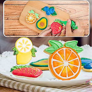 Flycalf Strawberry Cookie Cutters Fruit with Plunger Stamps Holiday PLA Baking Accessories Cutter Molds Gifts Decorative Party 3.5" Kitchen Cake Supplies