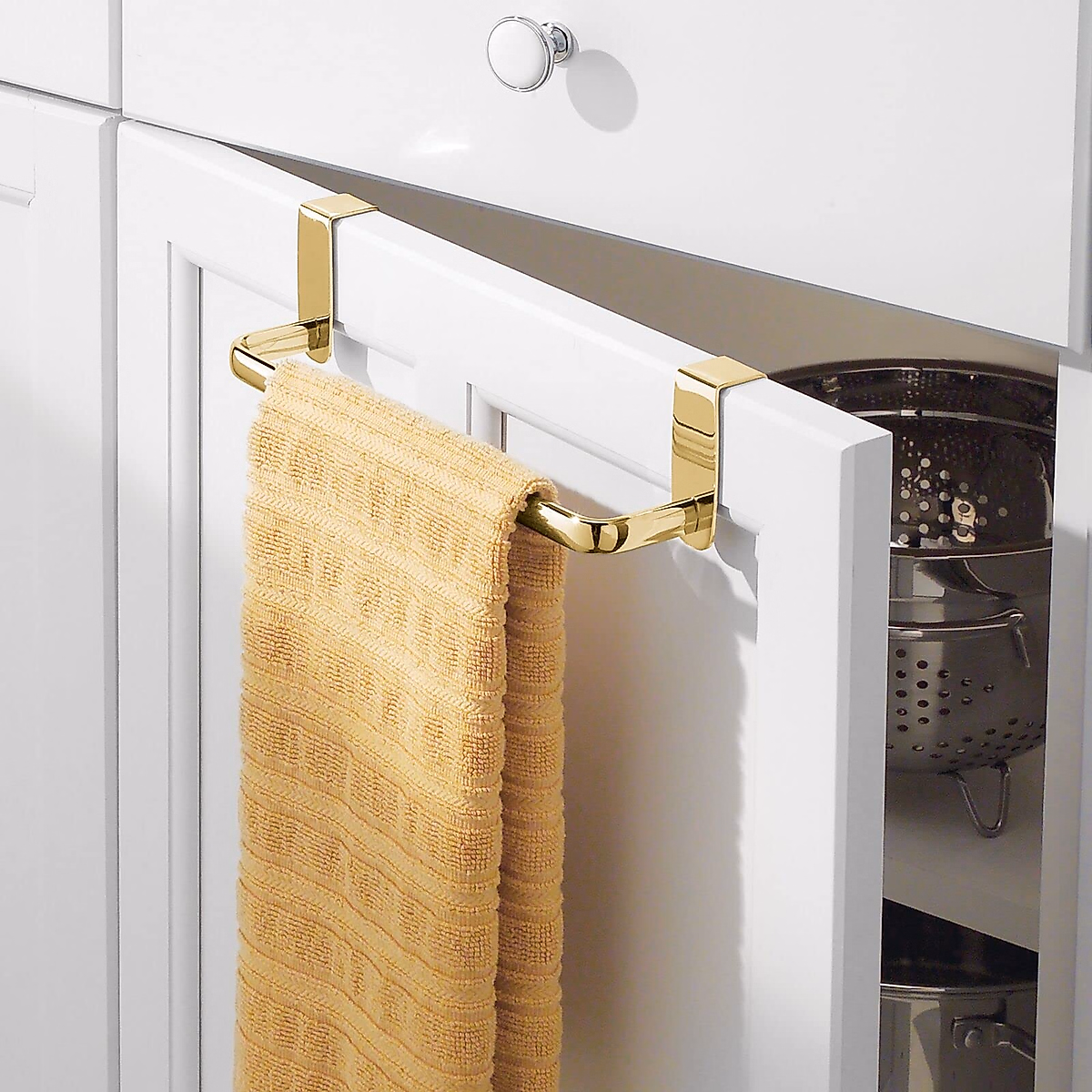 mDesign Steel Metal Wire Over Cabinet Towel Rack Storage Organizer - Hang on Cabinet or Door - Towel Bar Holder for Kitchen - Holds Hand Towels, Washcloths - Spira Collection - Soft Brass