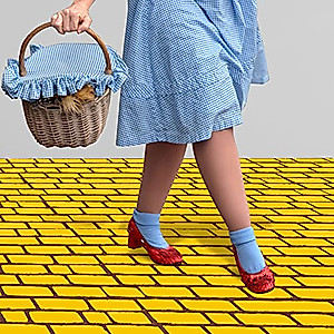 Chuangdi 4.5 x 9 Feet Yellow Brick Road Runner Novelty Aisle Floor Runner Brick Wall Backdrop, Princess Decorations Party Supplies for Halloween Cosplay Party (1 Piece)