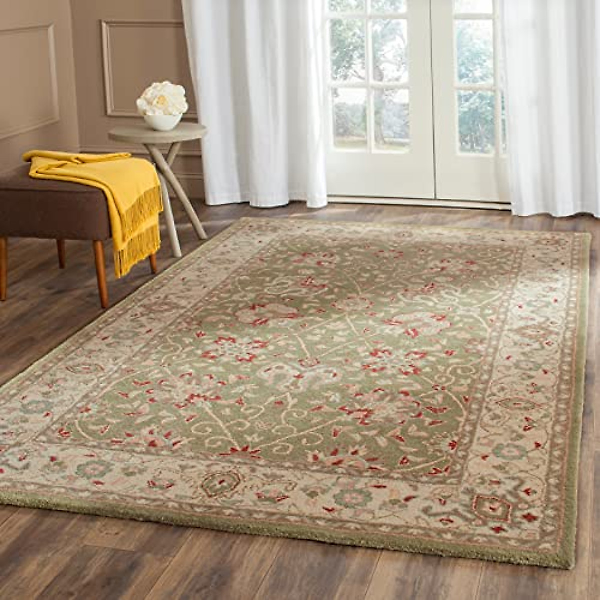 SAFAVIEH Antiquity Collection 2'3" x 4' Gold AT21C Handmade Traditional Oriental Premium Wool Accent Rug