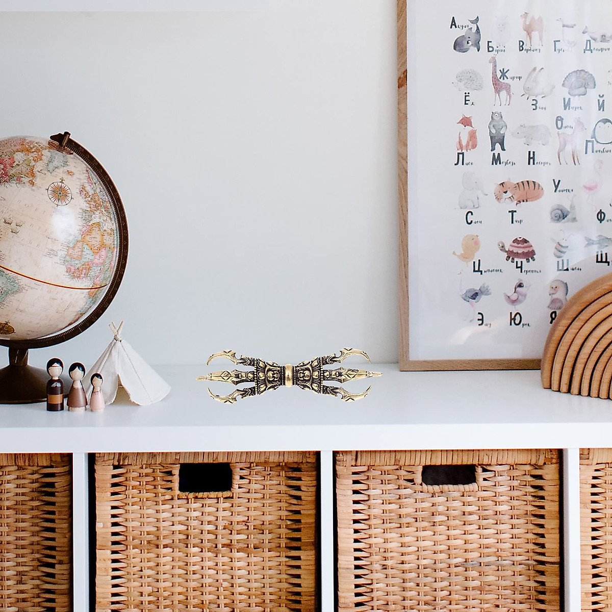 Garneck Silver Pendant 2pcs Utensil Ornament Antique Brass Beadwork Man Charm Amulet