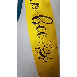 Amy's Bubbling Boutique Honey Bee Mommy to Be Baby Shower Banner Sash Mom & Daddy to Be Pin - What will it Gift Set