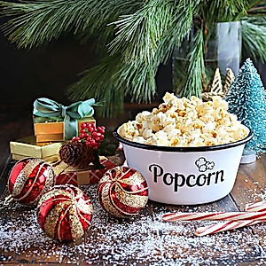 Christmas Movie Popcorn Kit - Half-Pound of Holipop Popcorn and Salt and Vinegar Seasoning