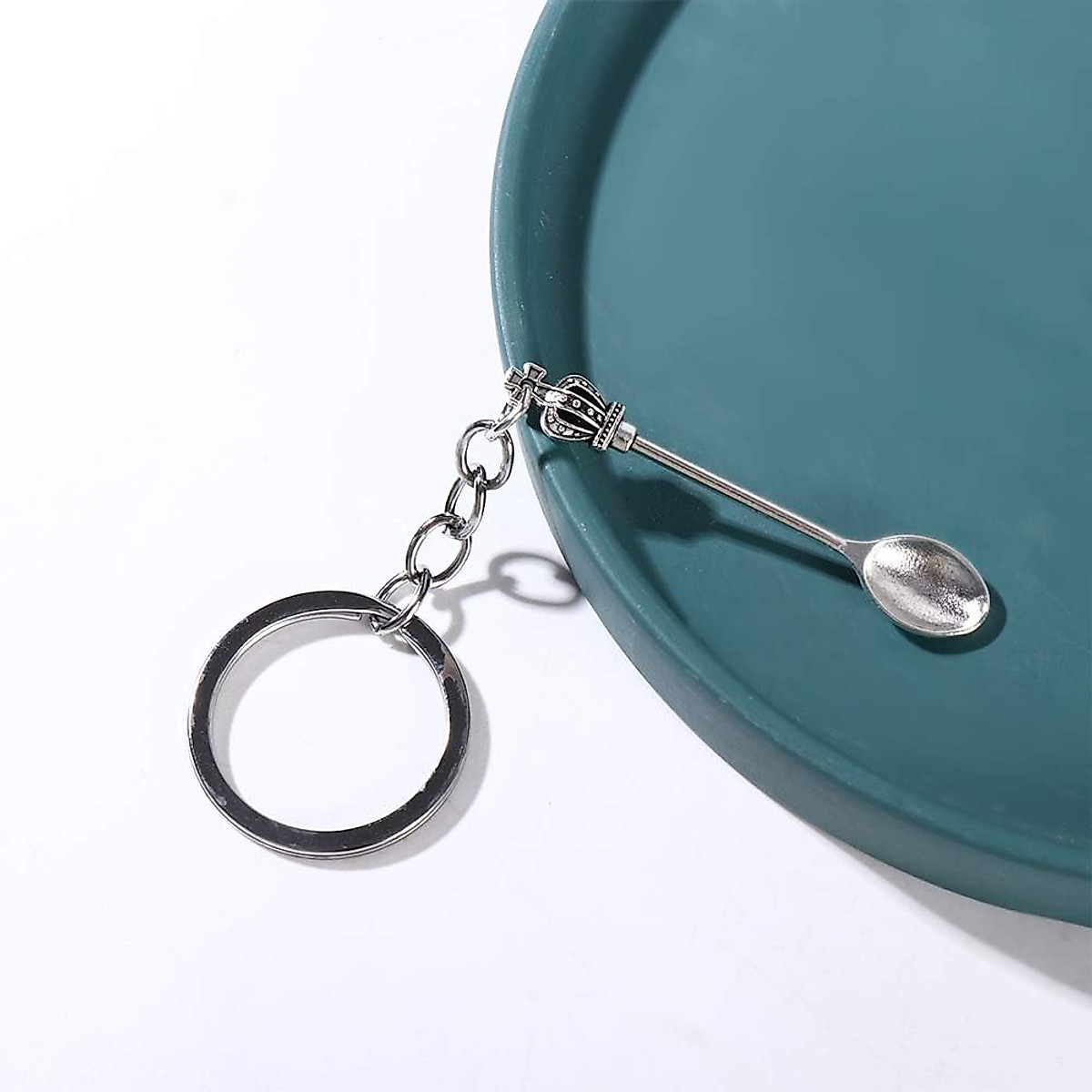 Mini Crown Spoon Keychain, Key Ring Christmas Kitchen Spoon Crown Metal Key Chain 57x9mm Craft Jewelry Gift Keychain(silver)