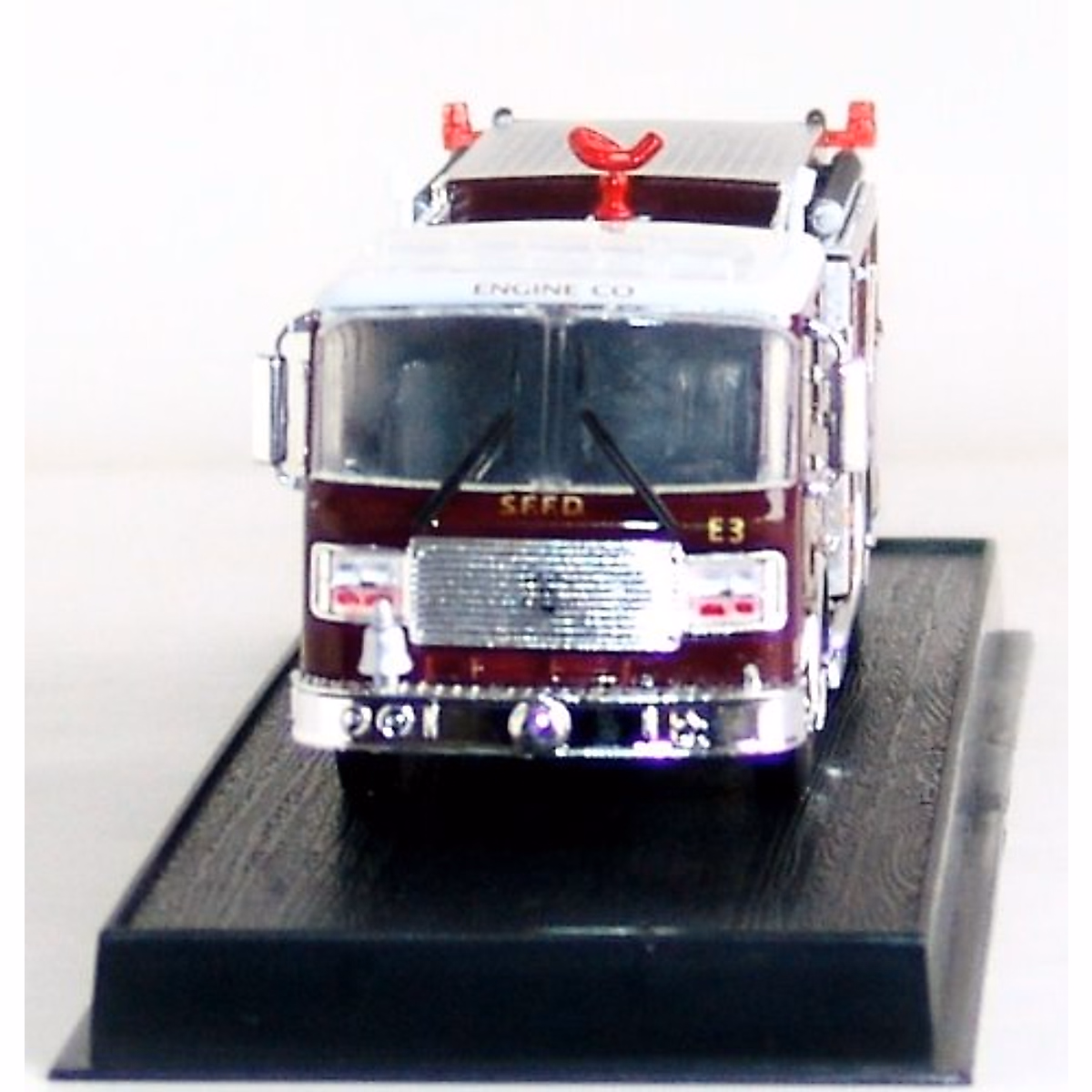 Alf Eagle Pumper Fire Truck Diecast 1:64 Model (Amercom GB-7)