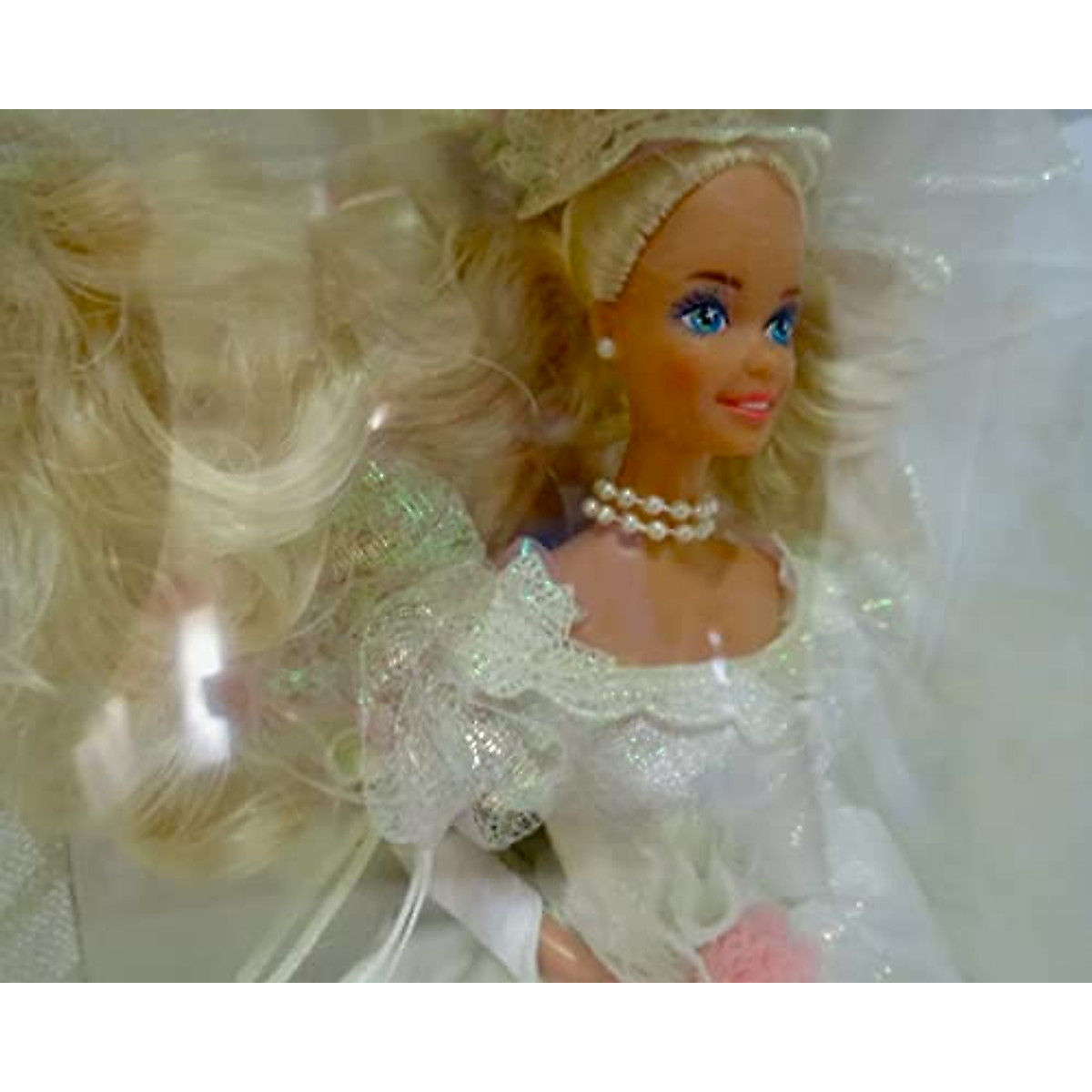 Barbie - Dream Bride Barbie Doll - Wedding Romance in Satin + Lace! - 1991 Mattel