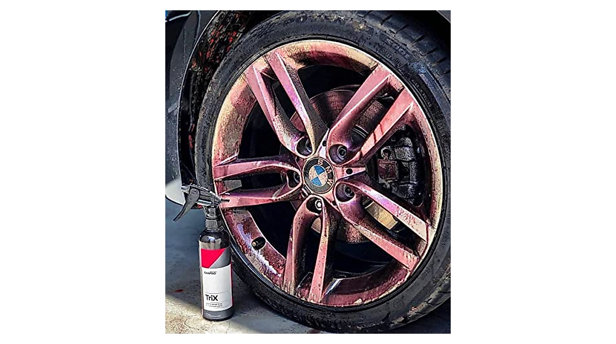 CARPRO TriX: Effective Tar & Iron Remover for Cars