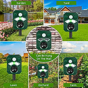 1Pcs Ultrasonic Animal Repellent Outdoor Solar Animal Repeller with Motion Sensor&LED Strobe Light Cat Repellent Outdoor Deer Repellent Devices Waterproof Dog Repellent Skunk Repellent for Yard Farm