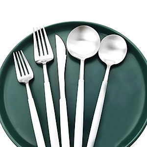 Gugrida White Silver Flatware, Royal 20-Piece Matte White Handle 18/10 Stainless Steel Tableware Sets for 4 Including Forks Spoons Knives, Camping Silverware Travel Utensils Set Cutlery (White Silver)