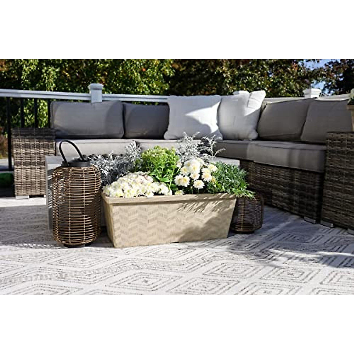 The HC Companies 27 Inch Borden Rectangular Planter Box - Large Lightweight Outdoor Plastic Plant Pot for Vegetables, Herbs, Flowers Inch Maple