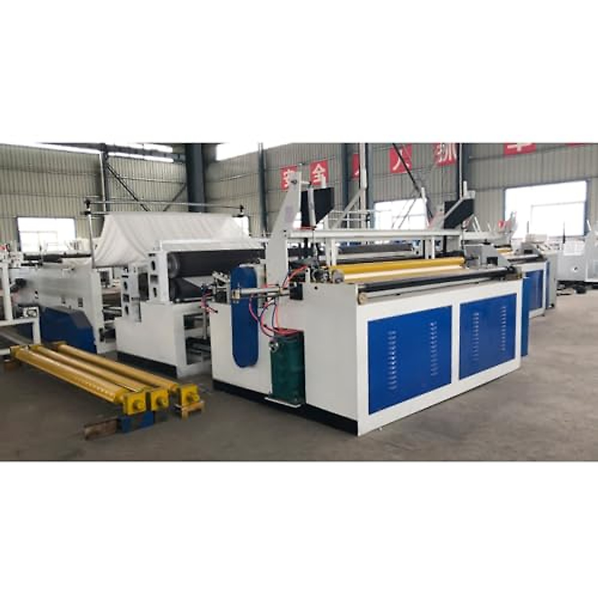 Toilet Tissue Roll Making Machine Toilet Paper Embossing Rewinding Machine