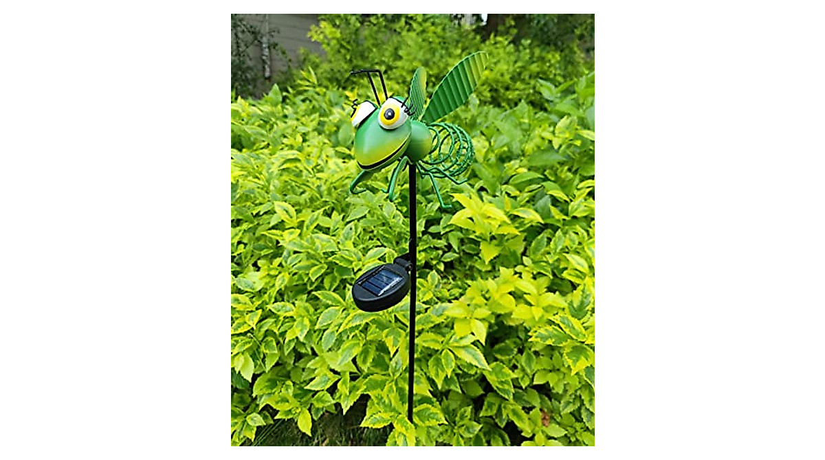 Praying Mantis Solar Garden Lights - Outdoor Decor