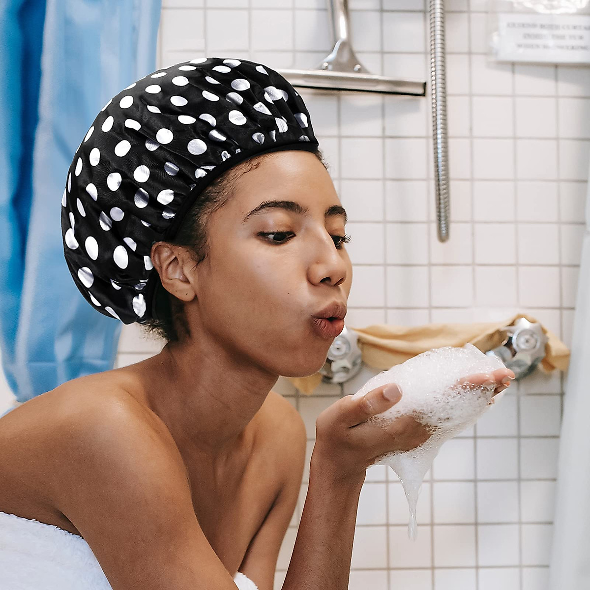 Geyoga 2 Pcs Shower Cap Terry Lined Shower Cap for Women Large Triple Layer Shower Cap with Microfiber Dry Hair Function Breathable Bath Cap Reusable Waterproof for Long Hair(Cute Pattern)