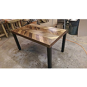 La Bestia Dining Room Table