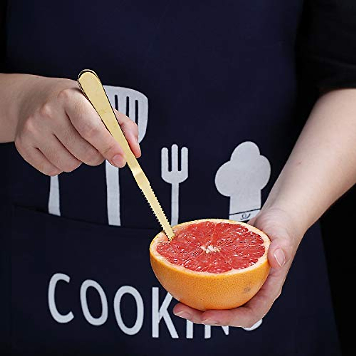 Gold Grapefruit Spoons 5 Pieces Set, 4 Stainless Steel Grapefruit Spoon And 1 Grapefruit knife With Titanium Plating, Grapefruit Utensil Set, Serrated Edges Spoon pack of 5 (Gold)